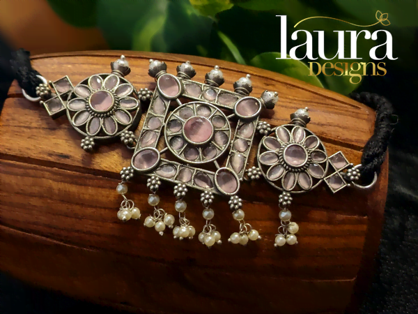 Contact us - Laura Designs