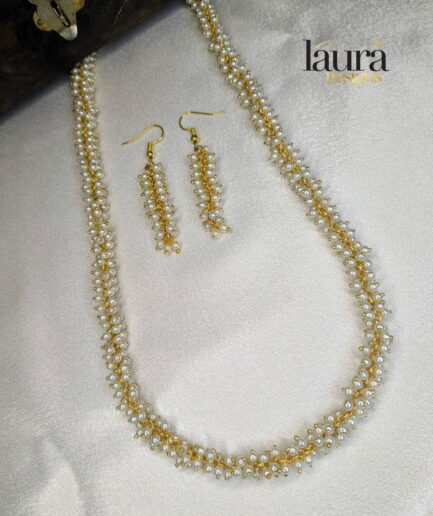 Laura Designs (India) - Natural Stone, Antique Silver and Traditional ...
